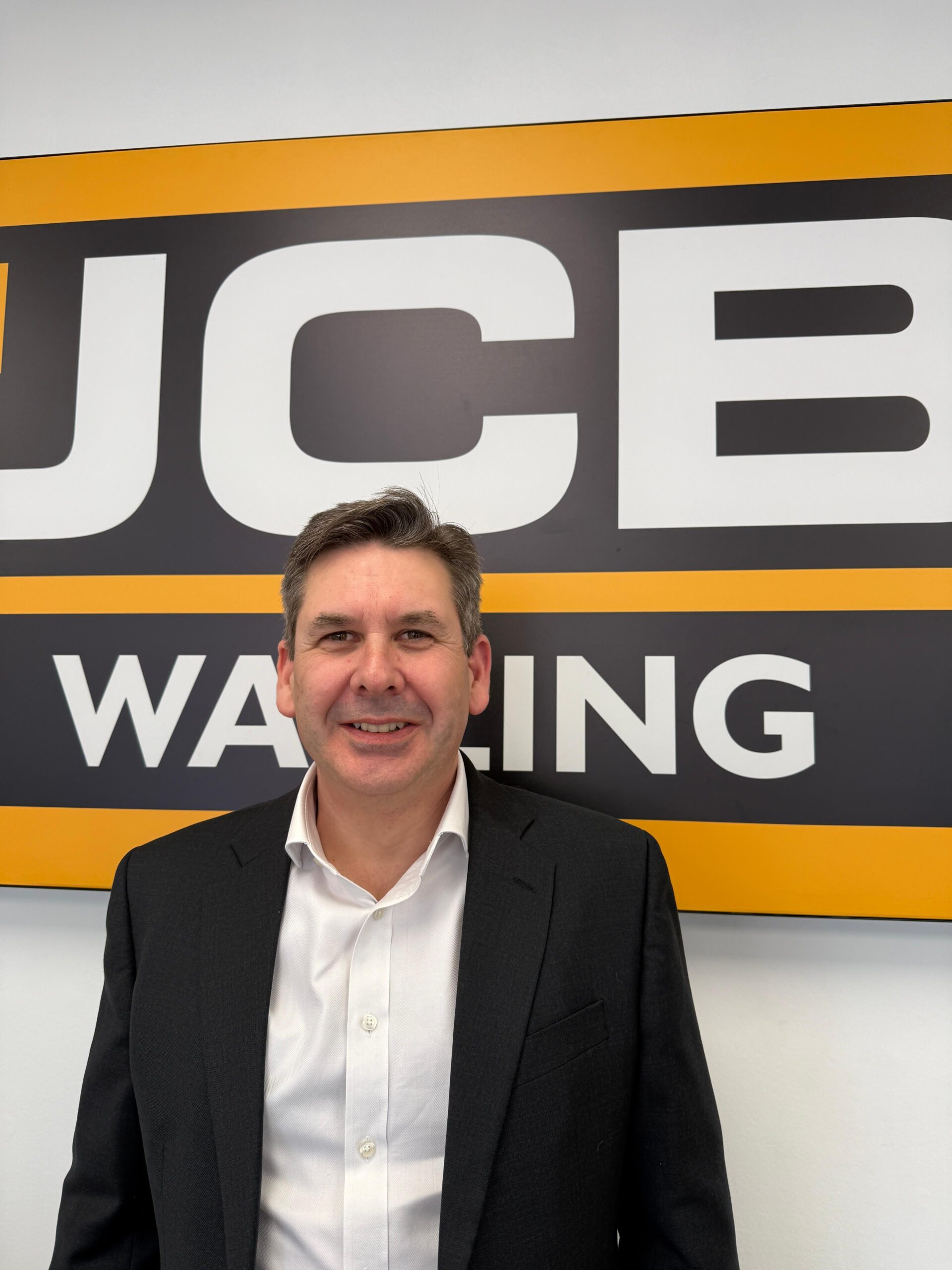 Dan Thompstone - Watling JCB